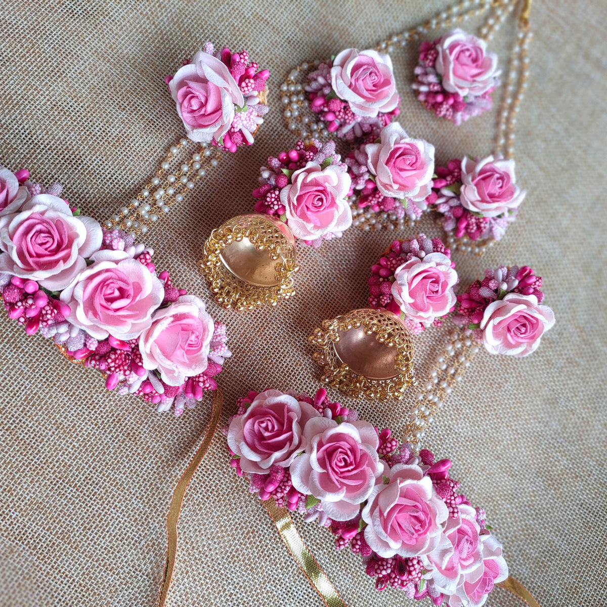 Aboli Set With Necklace – Floristaa